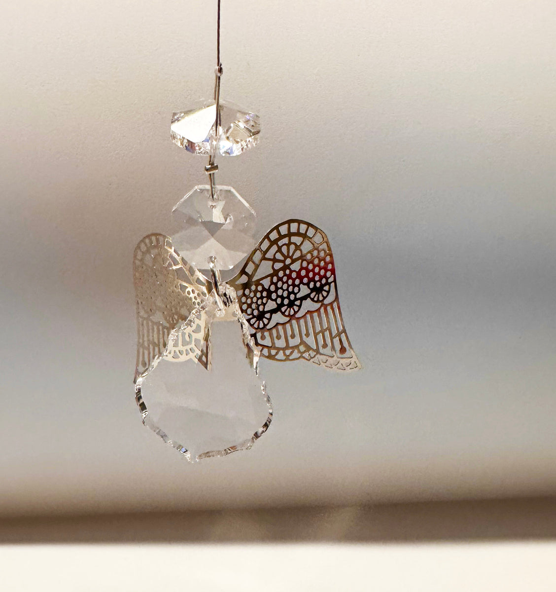 Small Crystal Angel Suncatcher – St Paul's Cathedral Shop