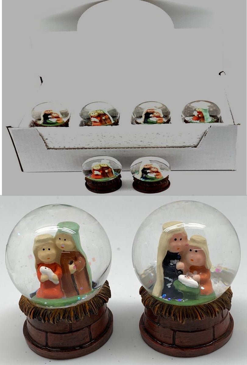 Water balls Nativity in PDQ 2 assorted designs. Base polyresin with 45 ...
